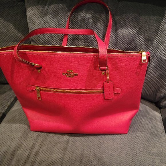 Coach | Bags | Coach Hot Pink Purse | Poshmark